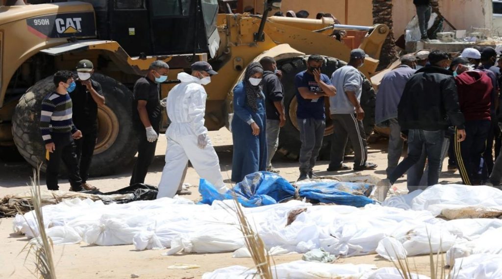 شهداء وجرحى في قصف اسرائيلي استهدف مناطق وسط وجنوب القطاع في اليوم الـ